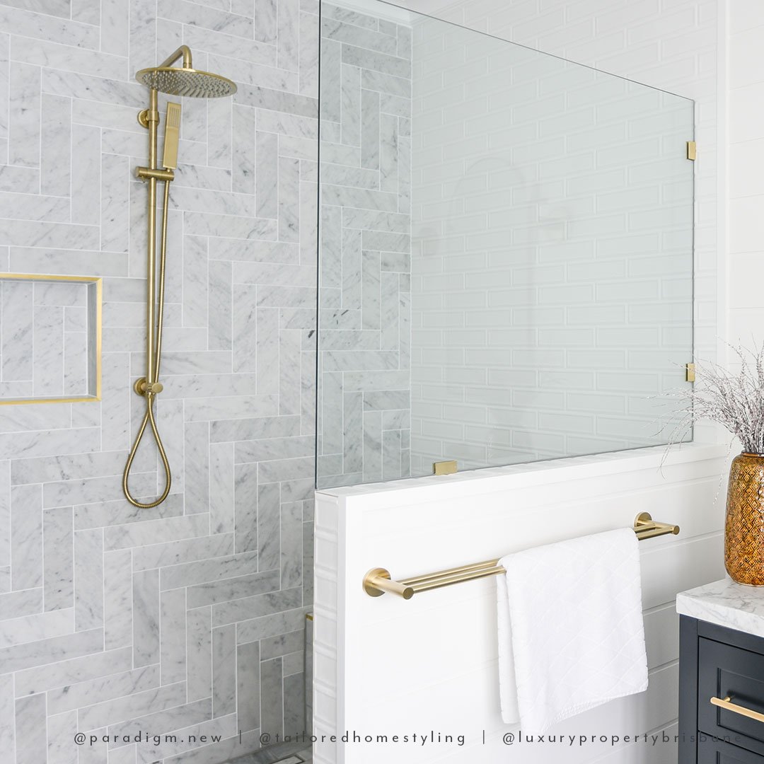 Finley - Shower Rail Set - Brushed Brass - ABI Interiors UK